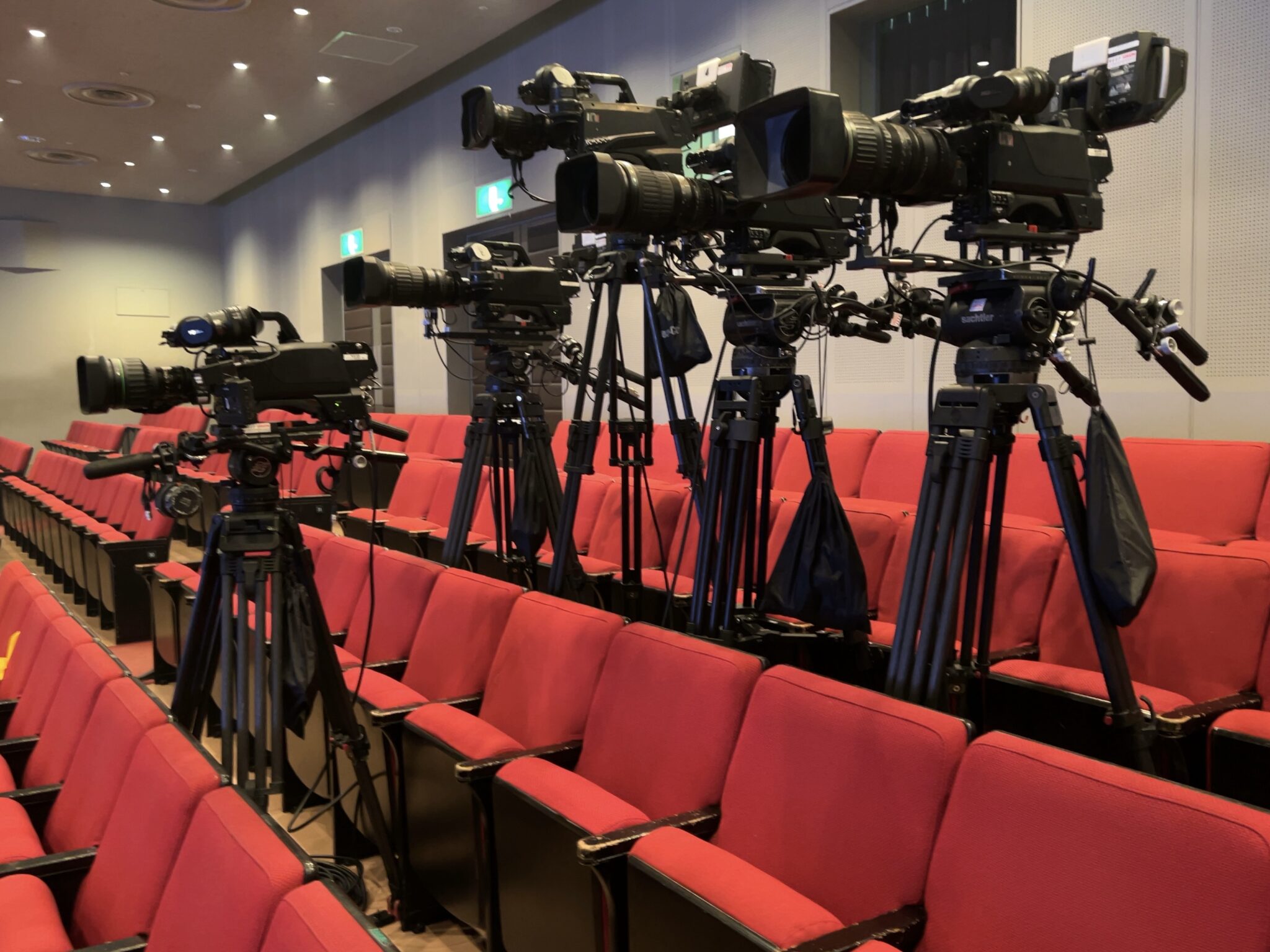 EQUIPMENT | 有限会社リーフビジョン